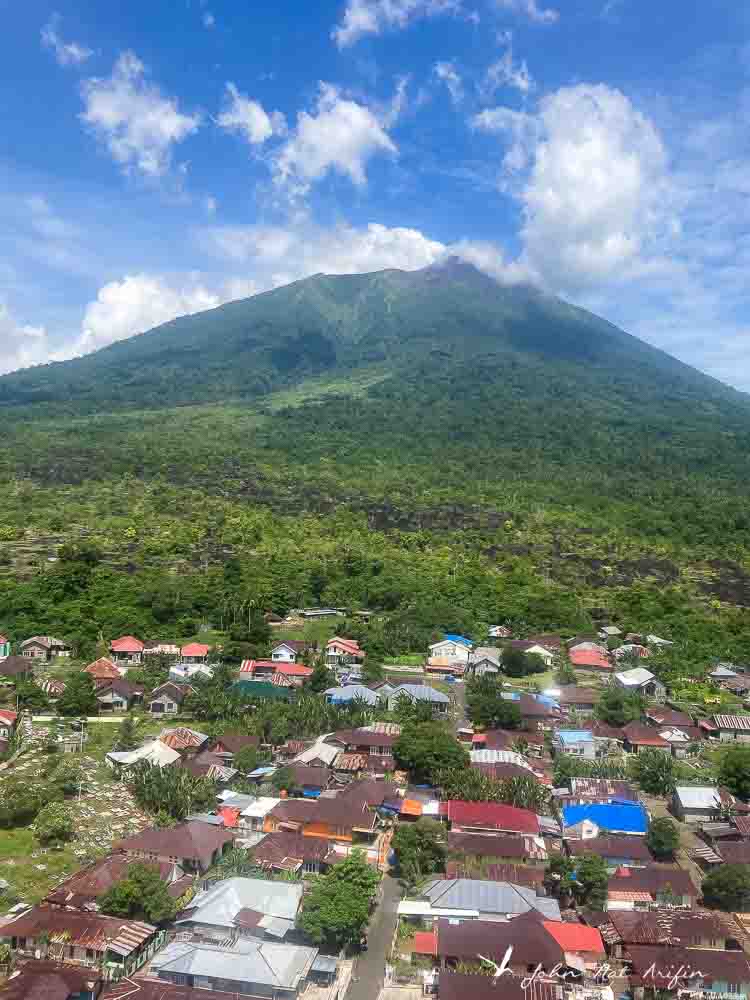 Birding Halmahera | Bird of Paradise – Photo Travel Asia. com